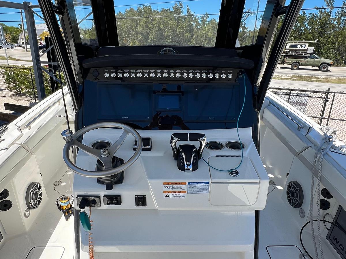 2023 World Cat 260 CC-X for Sale in FL | Global Yacht Exchange