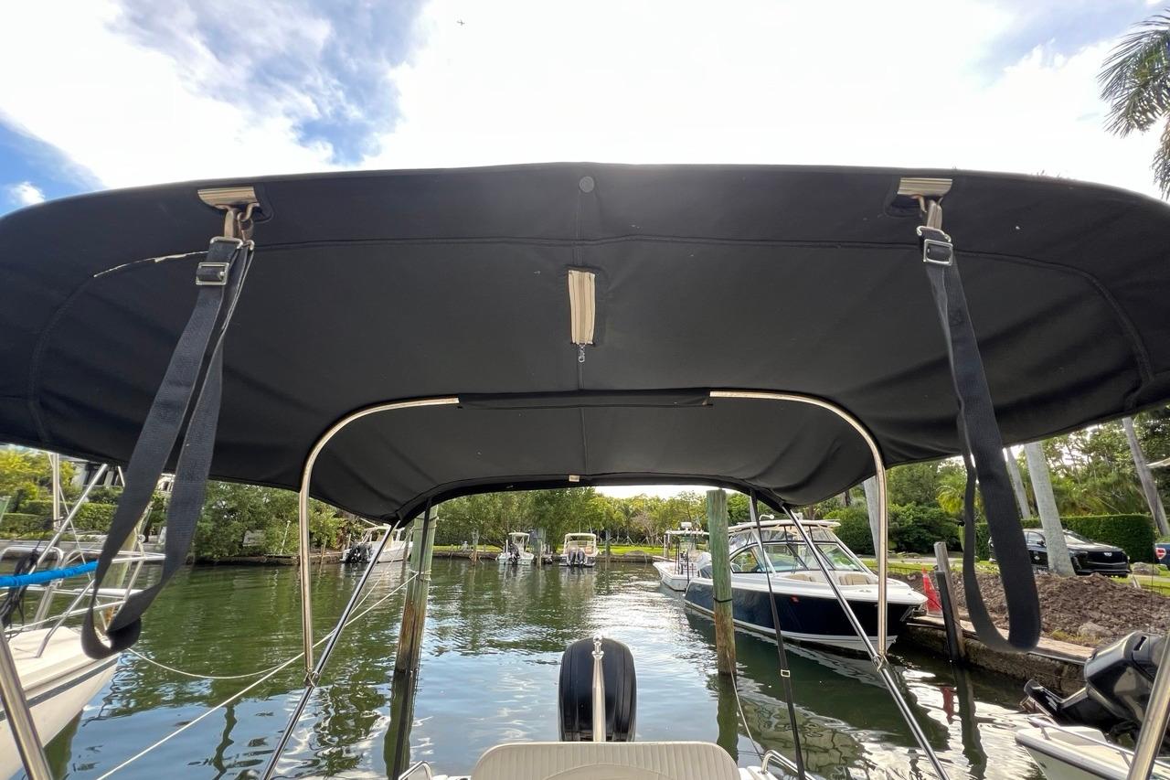 2016 Boston Whaler 170 Dauntless for Sale in FL | Global Yacht Exchange