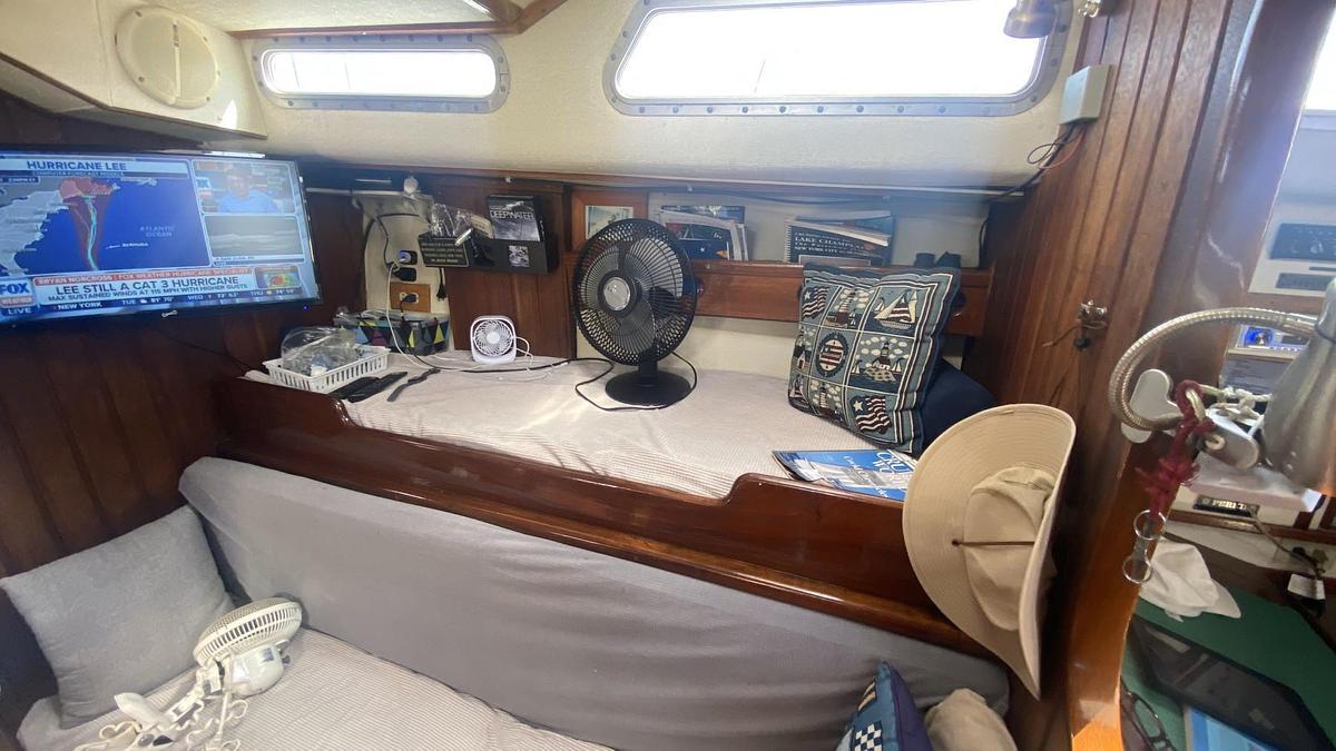 1995 Bruce Roberts 43 Mauritius for Sale in NJ | Global Yacht Exchange