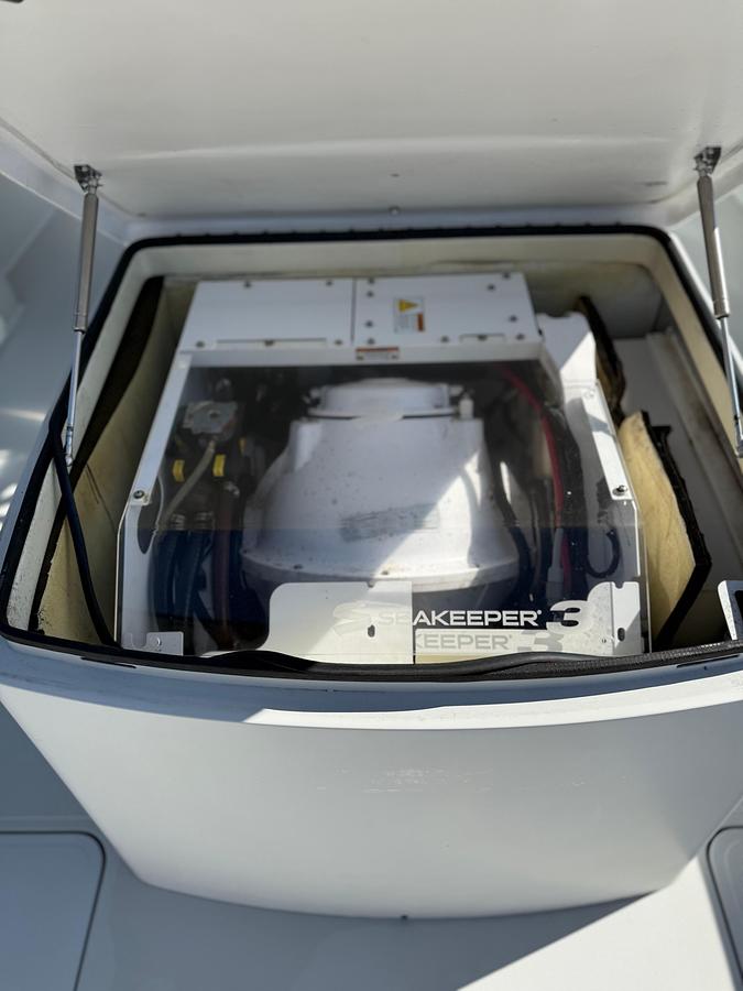 2018 Bluewater Center Console for Sale in FL | Global Yacht Exchange