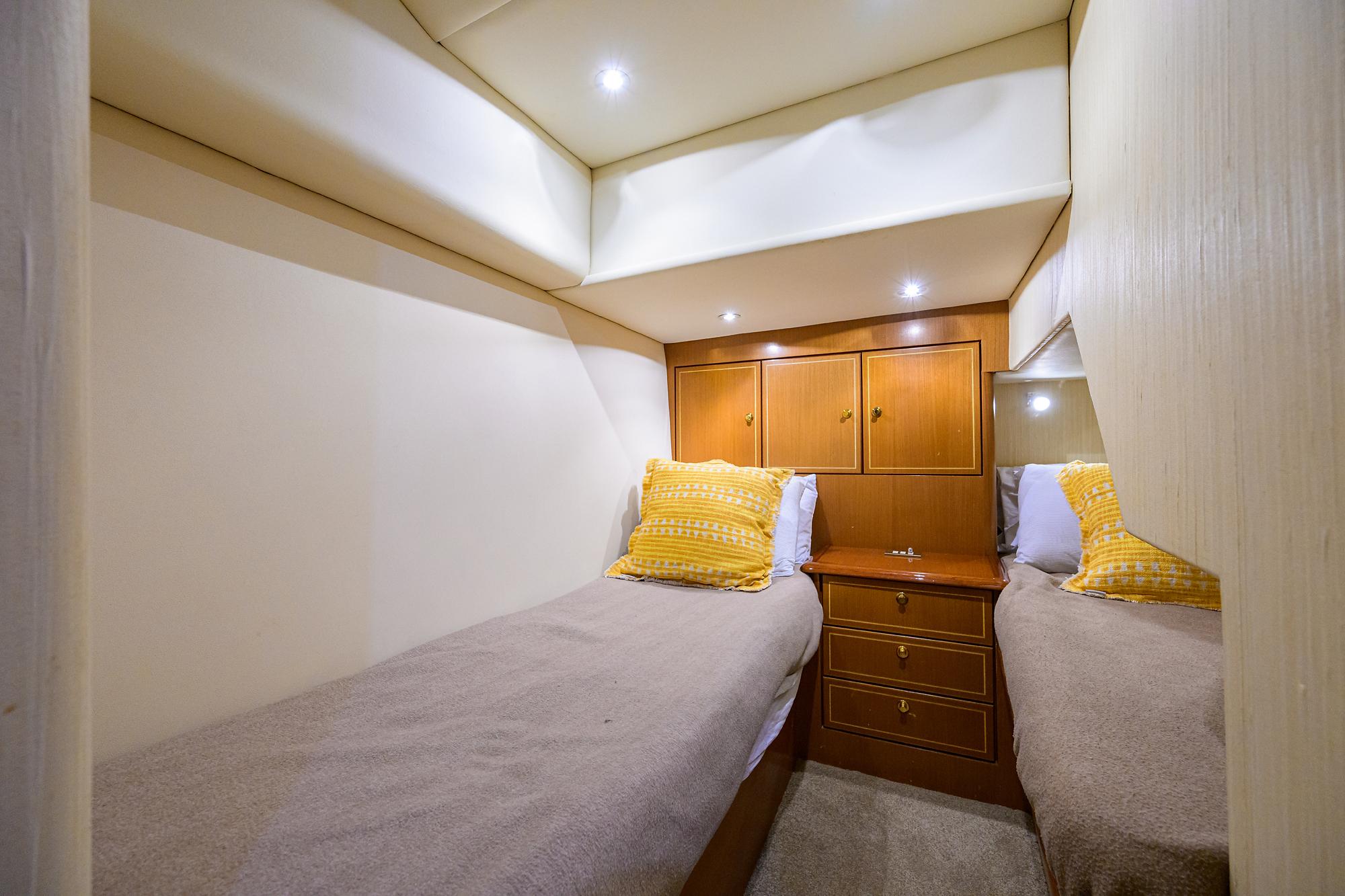 2004 OCEAN YACHTS 50 SUPER SPORT for Sale in MA | Global Yacht Exchange