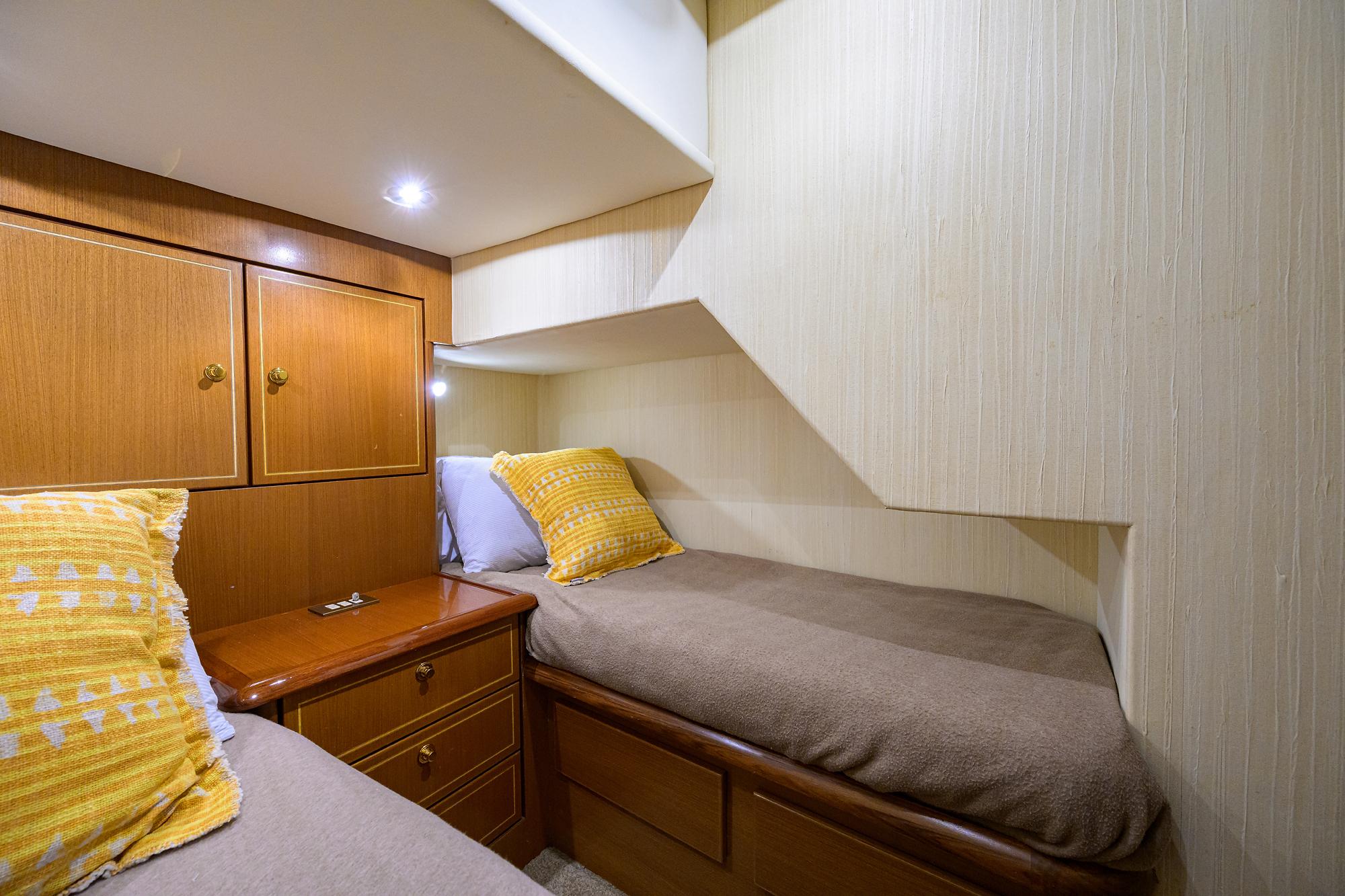 2004 OCEAN YACHTS 50 SUPER SPORT for Sale in MA | Global Yacht Exchange