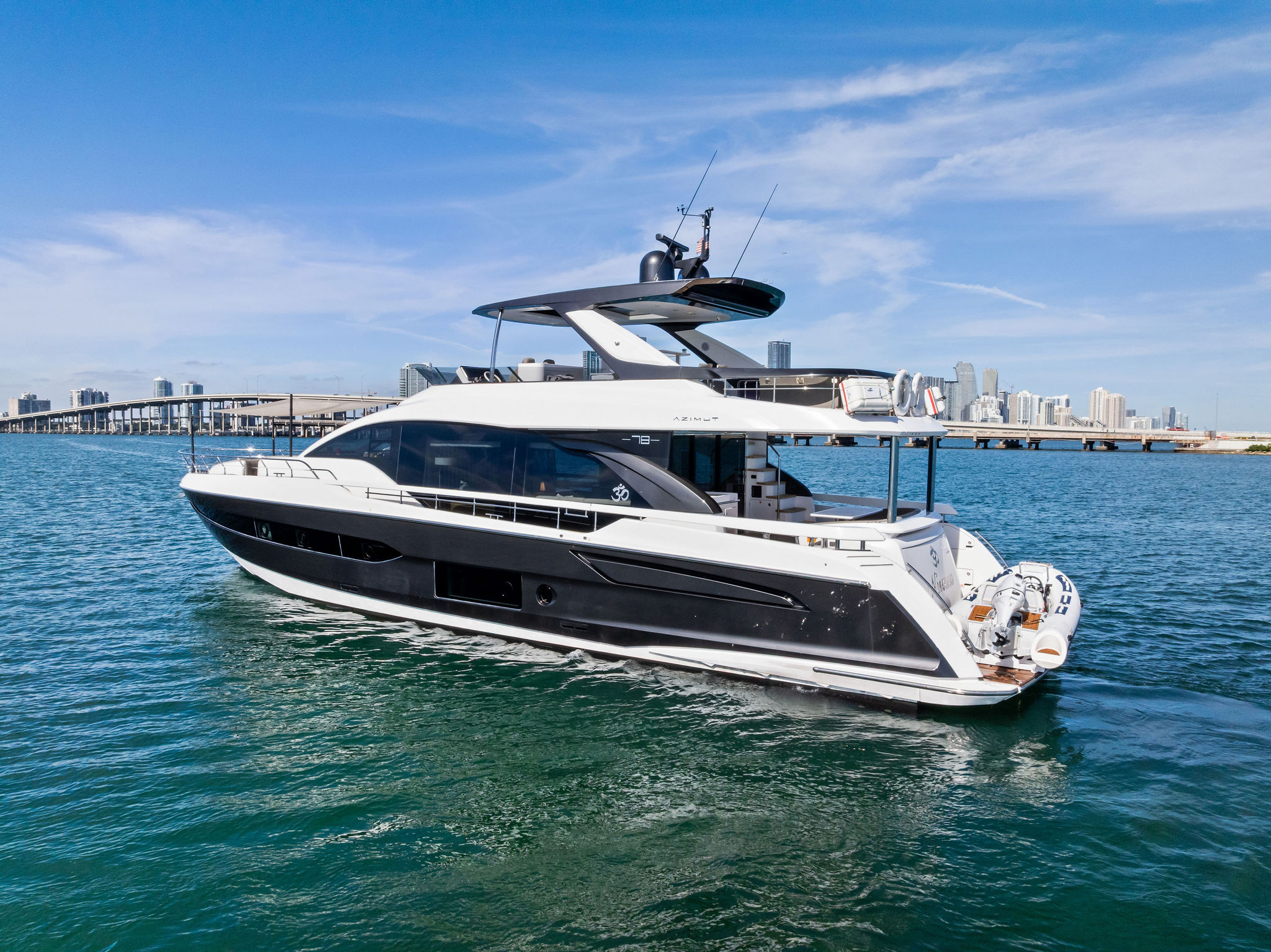 2021 Azimut 78 Flybridge for Sale in Florida | Global Yacht Exchange