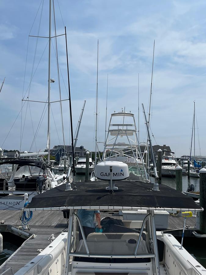2004 Century 3200 Center Console for Sale in NJ | Global Yacht Exchange