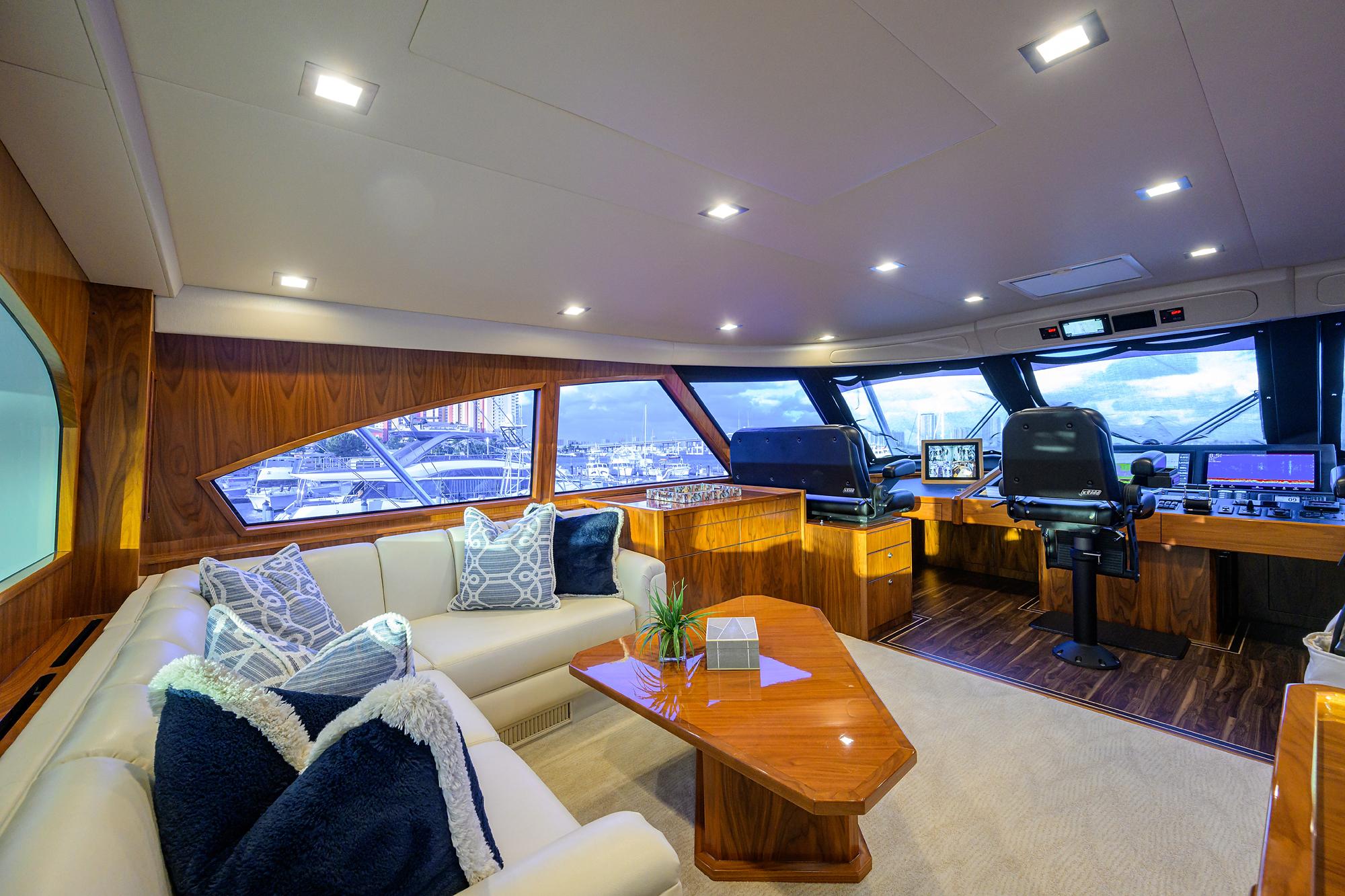 2020 VIKING 92 ENCLOSED BRIDGE for Sale in FL | Global Yacht Exchange