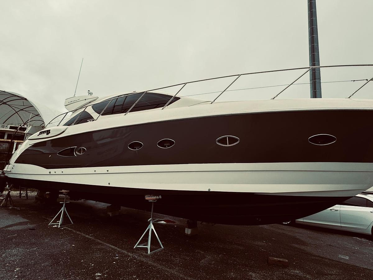 2009 Azimut Atlantis 50 for Sale in NJ | Global Yacht Exchange